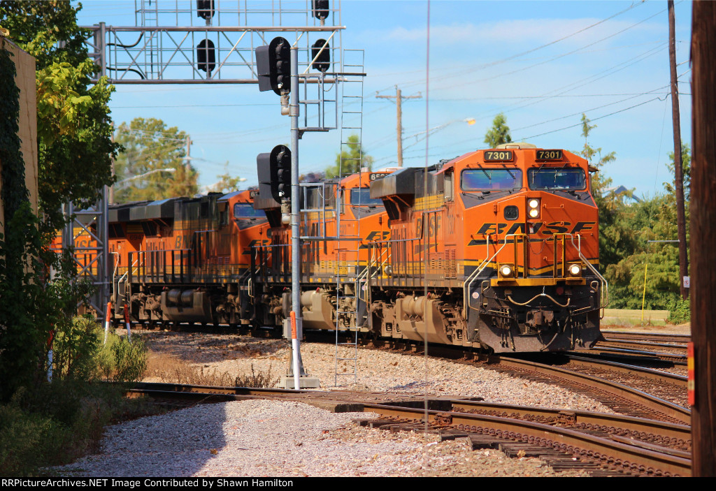 BNSF 7301